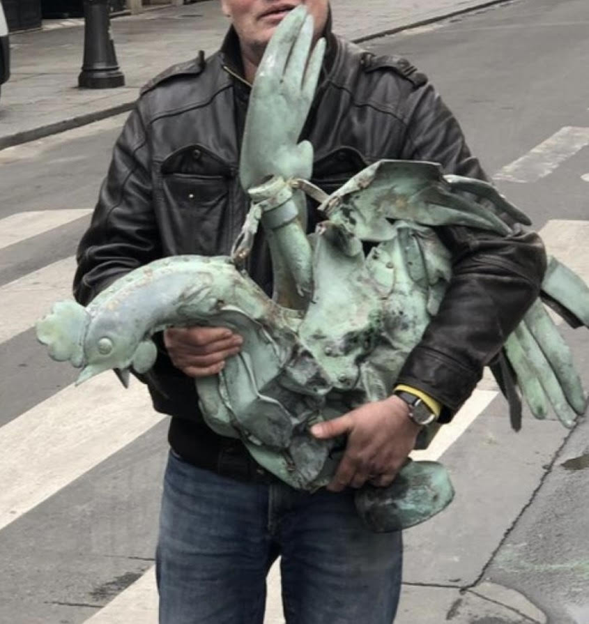 Le Coq : un symbole de la France - FRONT CONTRE FRONT, ENSEMBLE